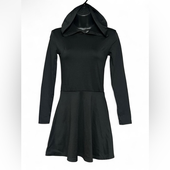 Spirit | Dresses | Spirit Black Long Sleeve Hooded Dress | Poshmark